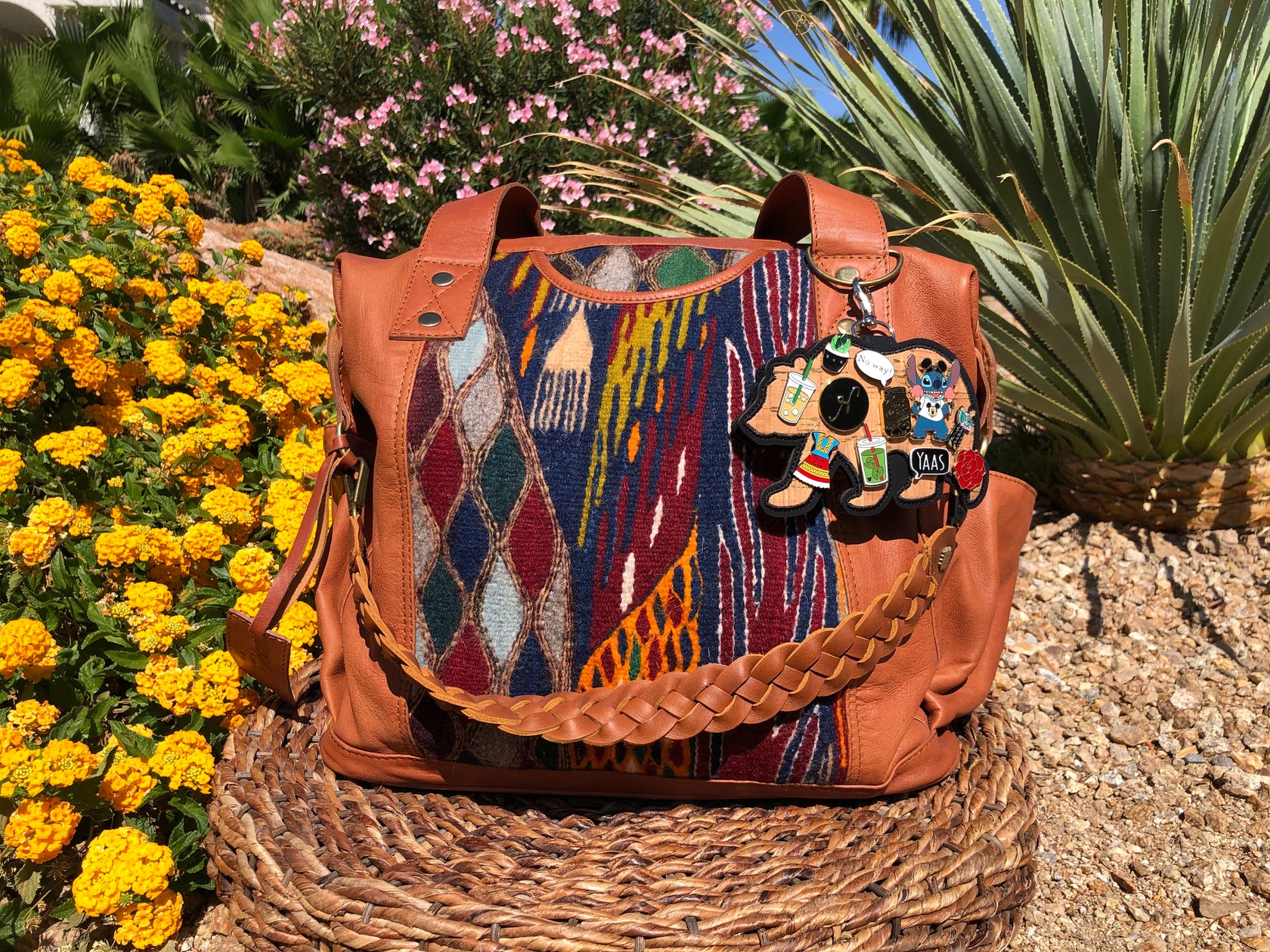 PinBear Portable Pin Display – ApplePine Designs